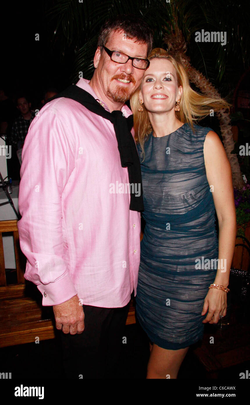 Simon van Kempen and Alex McCord 'GLAAD Manhattan' Summer Event held at ...