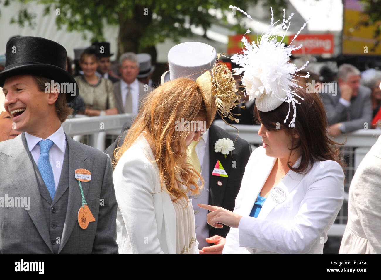 Princess Beatrice along with her boyfriend Dave Clark and sister ...