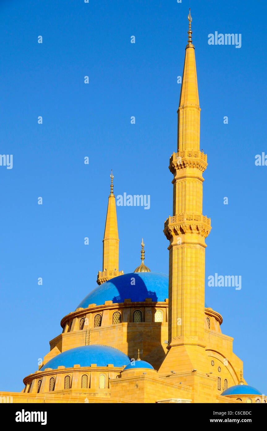 Mohammed al amin mosque beirut hi-res stock photography and images - Alamy