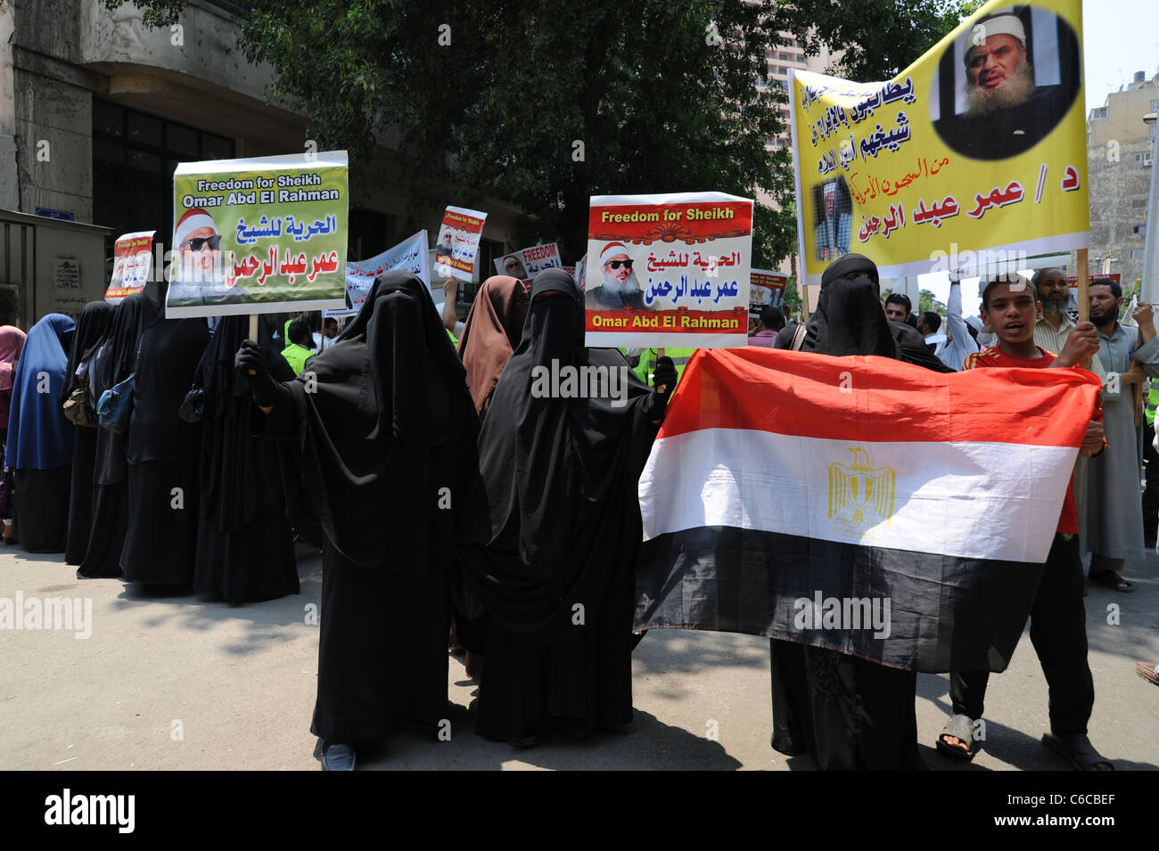 Regularly Islamic groups like the Muslim Brotherhood or the more ...