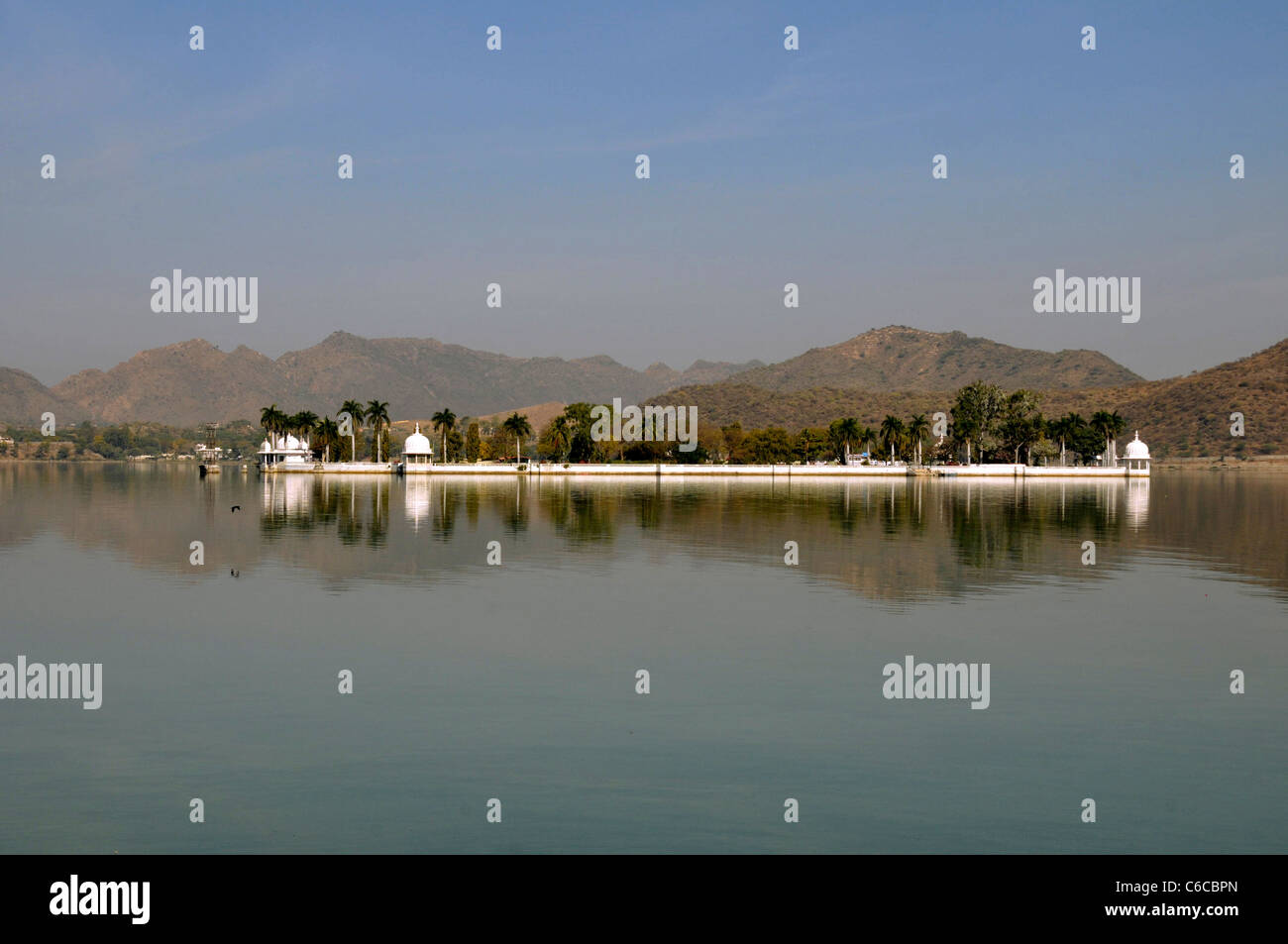 Nehru Park Fateh Sagar Lake Udaipur Rajasthan India Stock Photo - Alamy