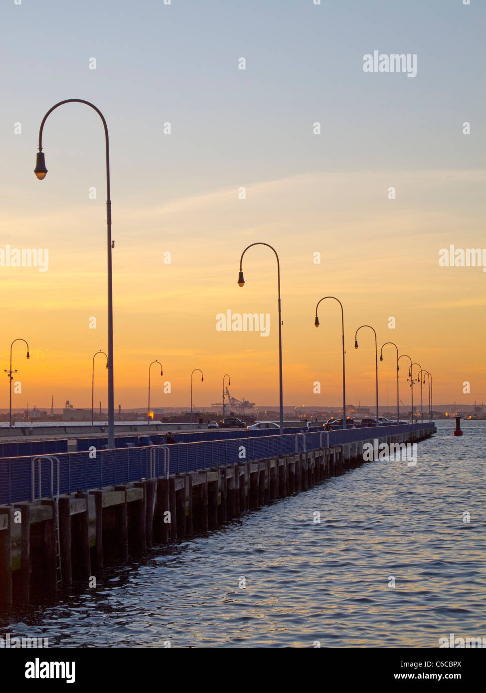 Pier at the Brooklyn army terminal Stock Photo - Alamy