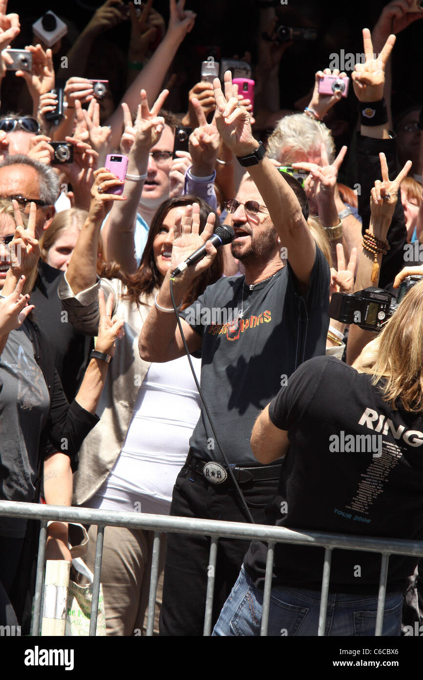 Ringo Starr celebrates his birthday by wishing everyone 'Peace and Love ...