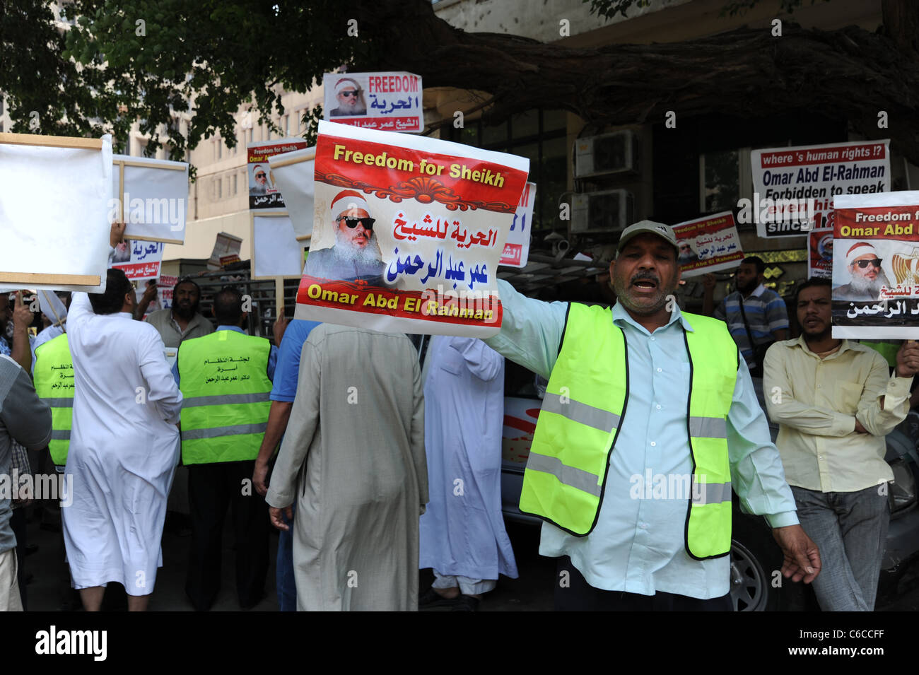 Salafis hi-res stock photography and images - Alamy