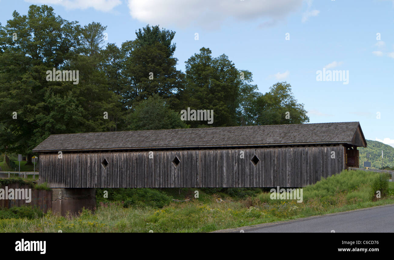 America bridge road hi-res stock photography and images - Alamy