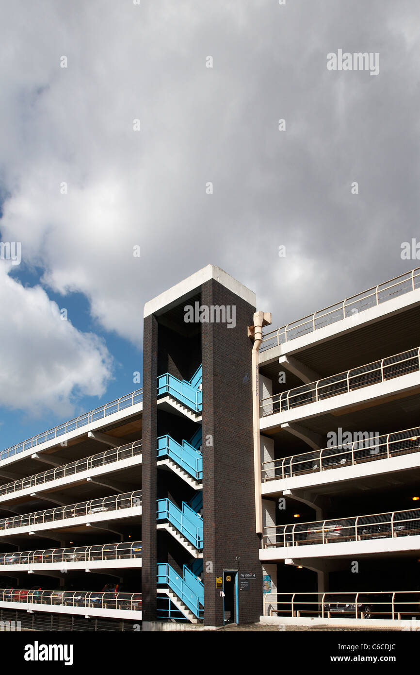Multi storey car park uk ncp hi-res stock photography and images - Alamy