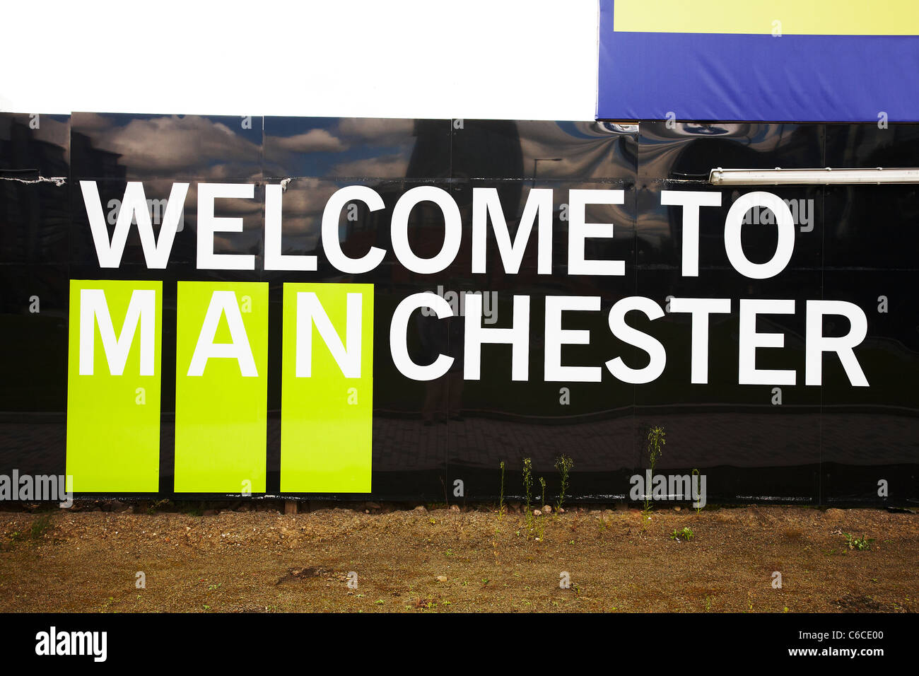 Welcome manchester hi-res stock photography and images - Alamy