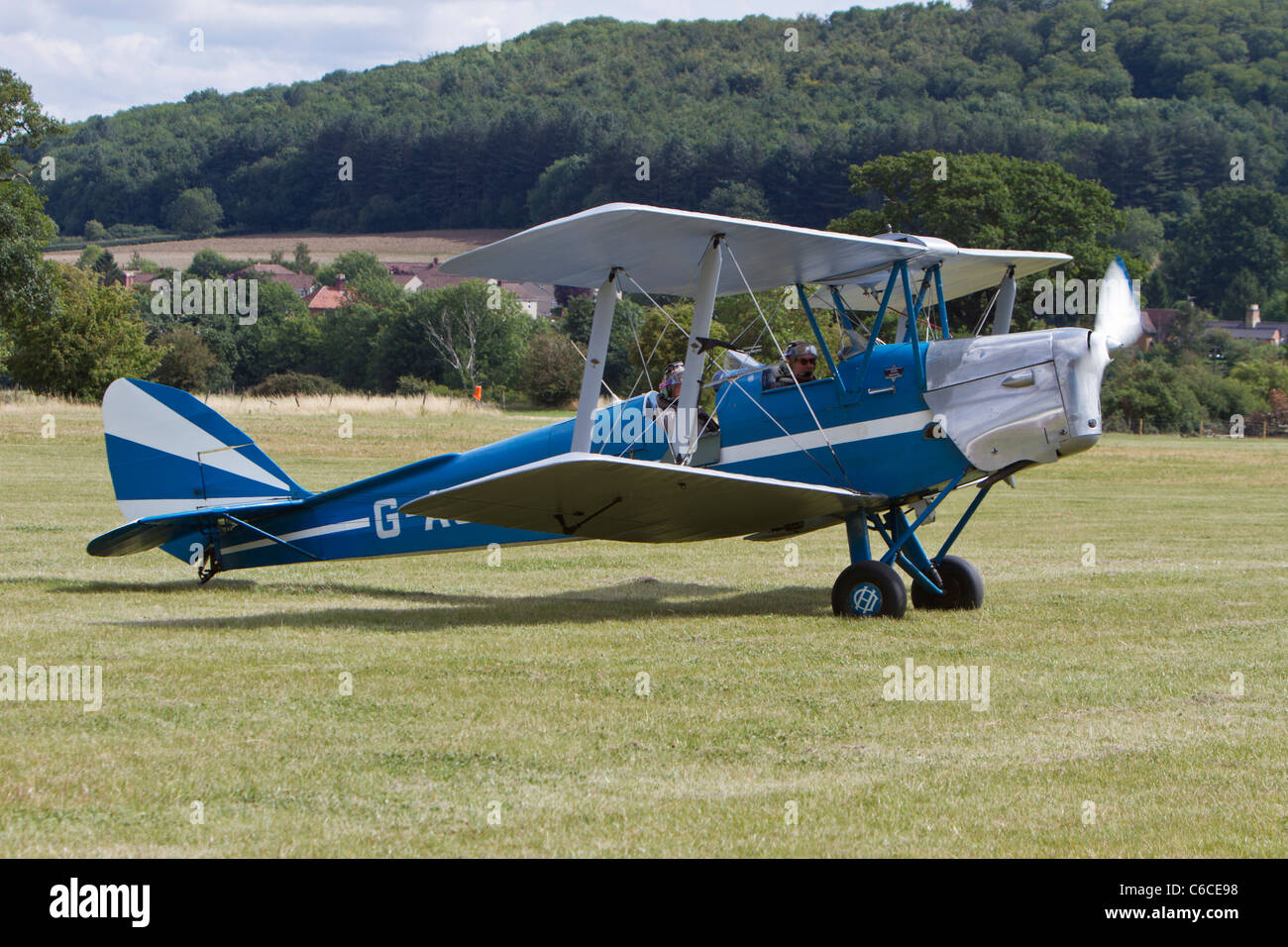 Tiger moth club hi-res stock photography and images - Alamy