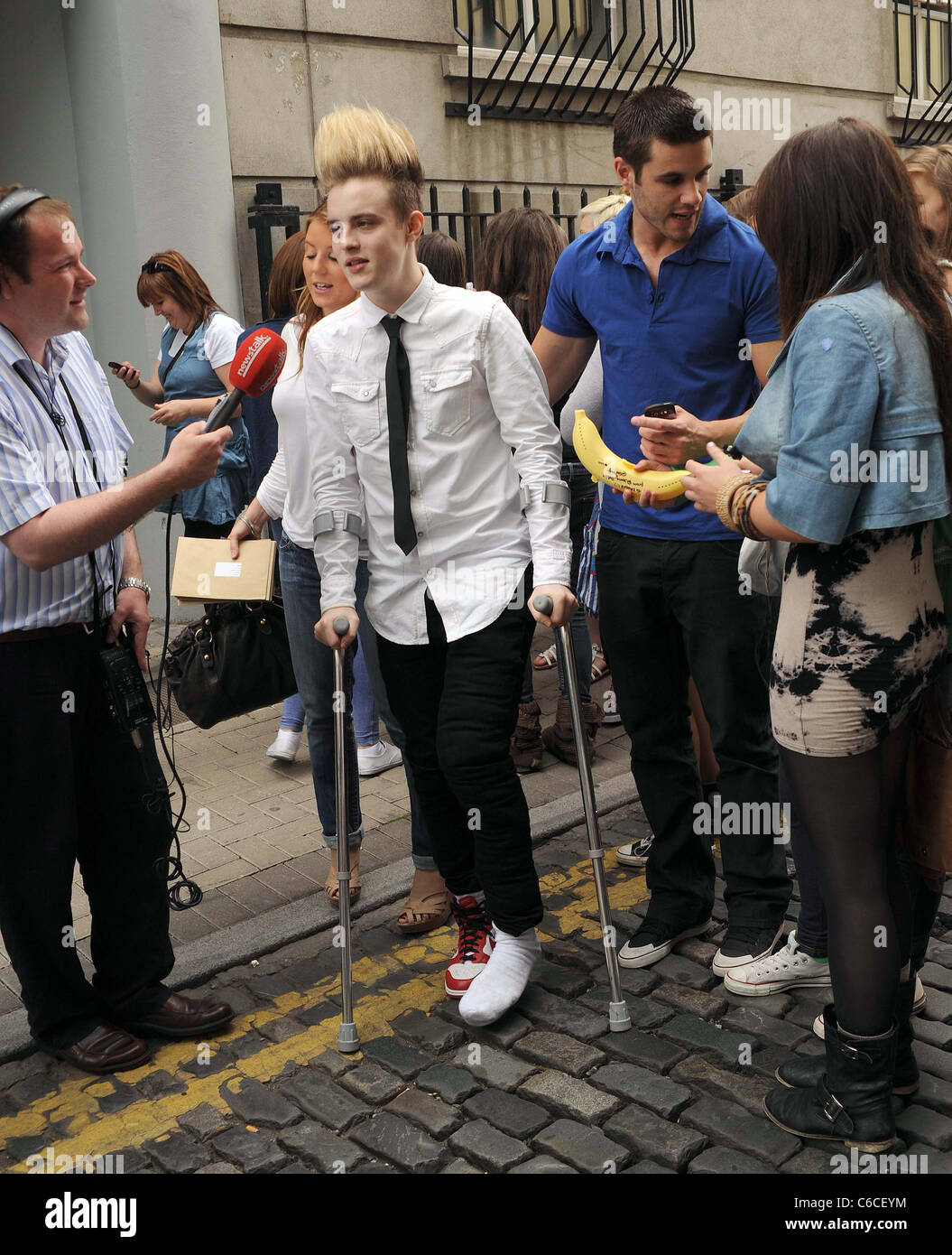 Twins John Grimes and Edward Grimes aka Jedward arrive at Marconi House ...