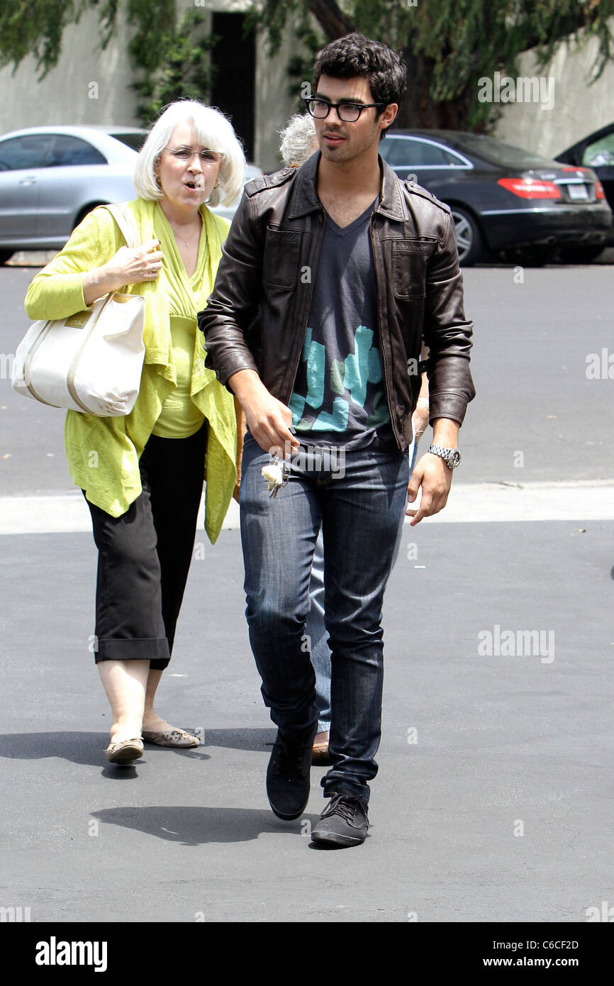 Joe Jonas and his family leave Patys Restaurant in Toluca Lake Los ...