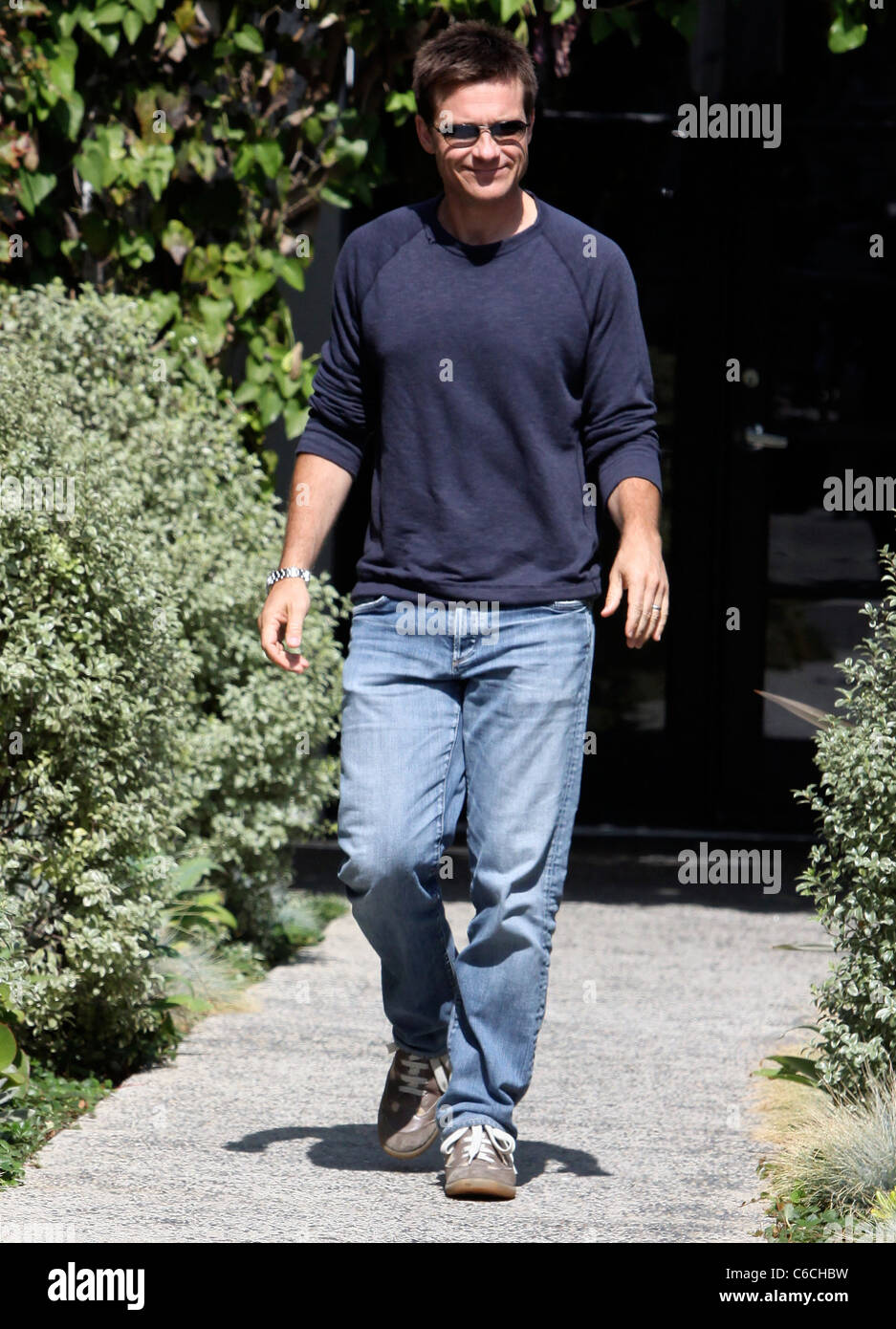 Jason Bateman leaves a hair salon in Beverly Hills Los Angeles ...