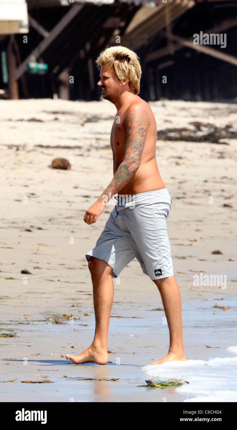 Sean Stewart spends the day the beach in Malibu with his family Los ...