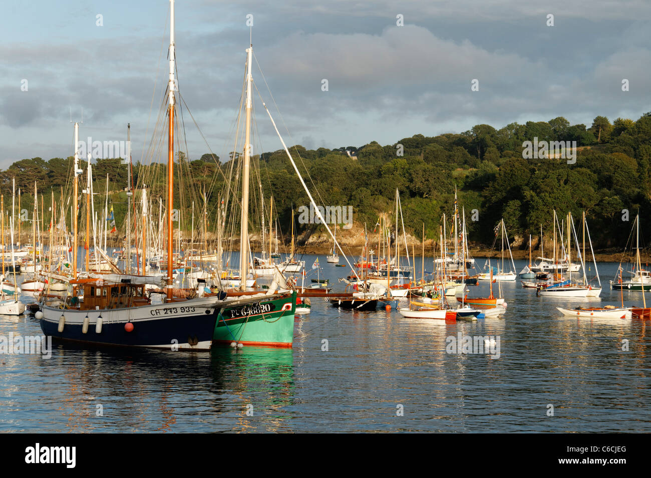 Douarnenez in brittany france hi-res stock photography and images - Alamy