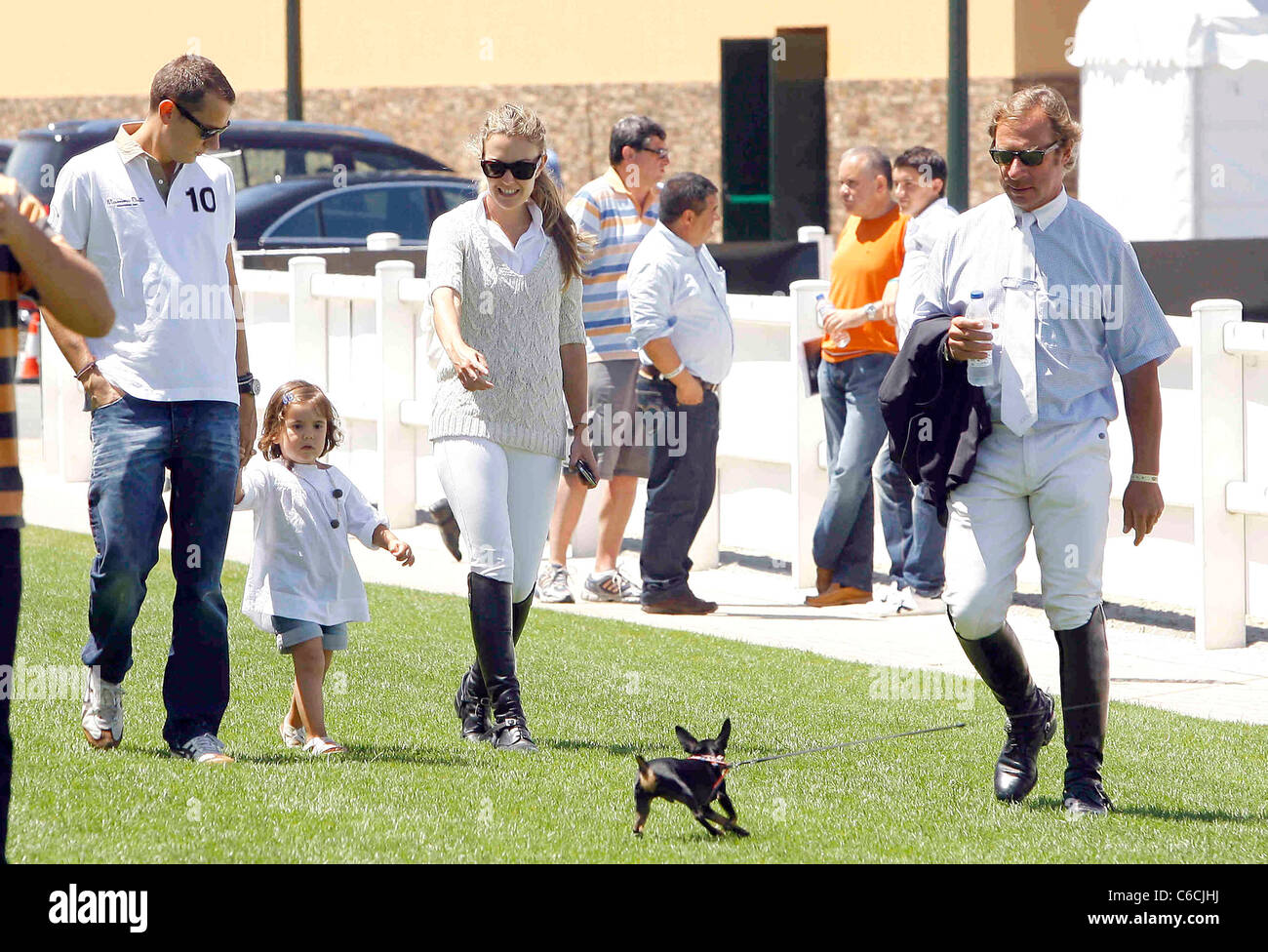 Sergio Alvarez Moya and Marta Ortega, the daughter of a wealthy Spanish ...