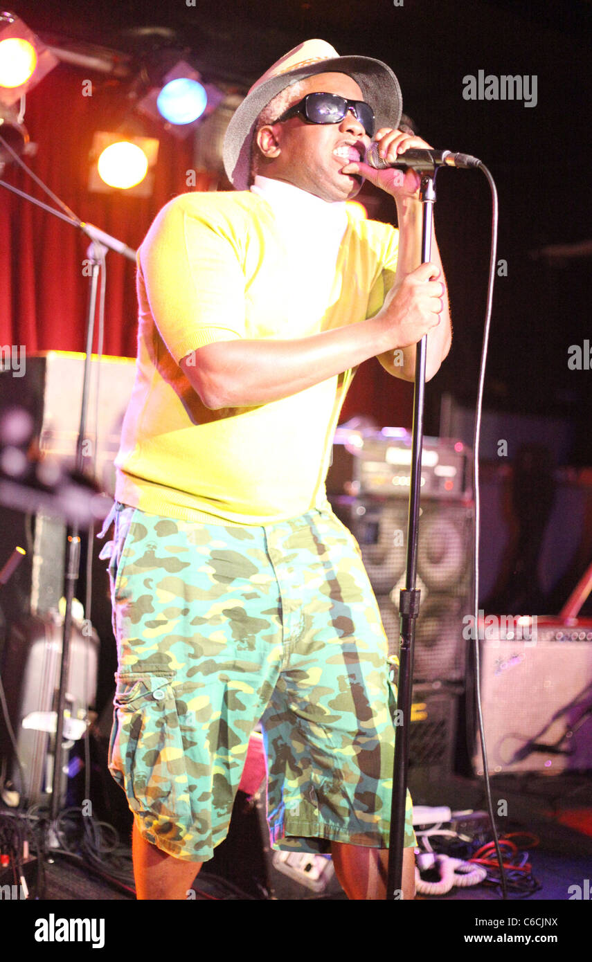 Corey Glover of Living Colour BB King's presents an all star salute ...