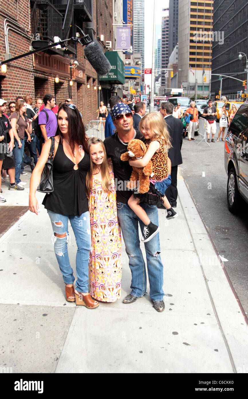 Kristi Gibson, Raine Elizabeth Sychak, Bret Michaels and Jorja Bleu ...