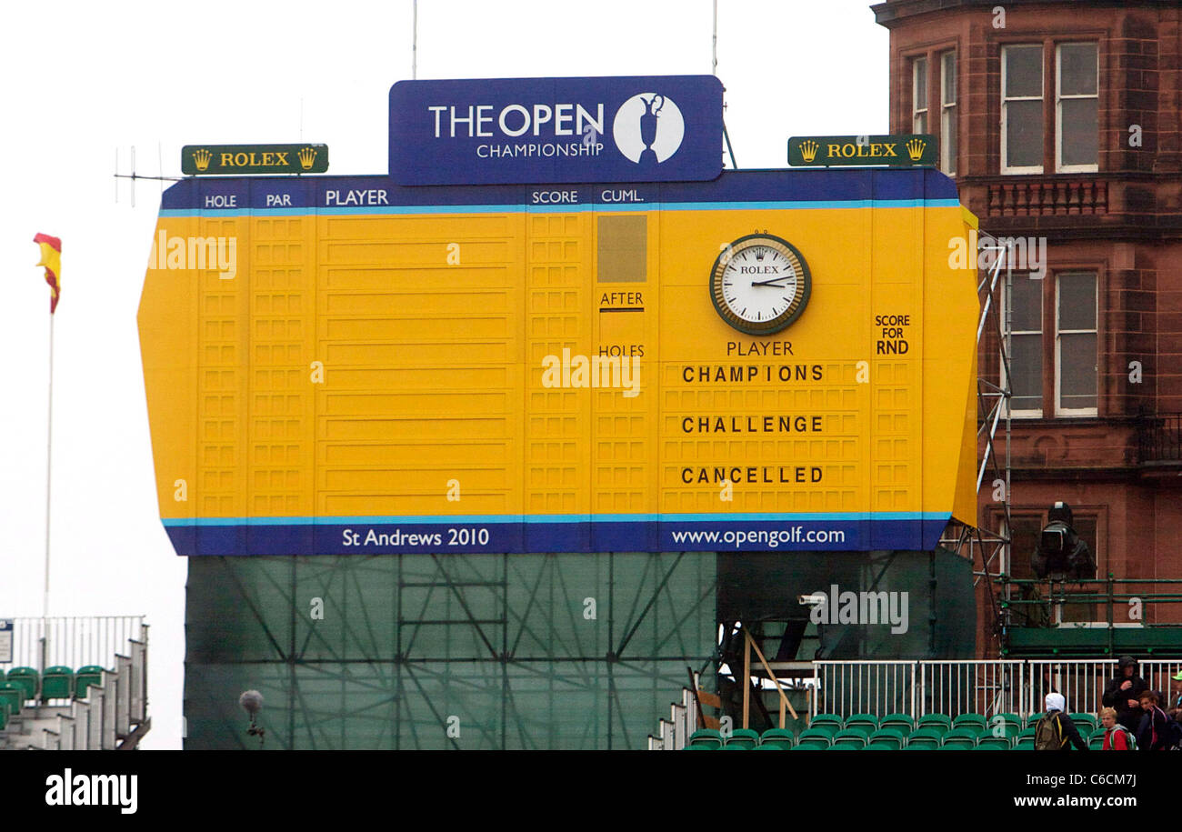 Golf course closed due to bad weather at St. Andrews for the 150th Open ...