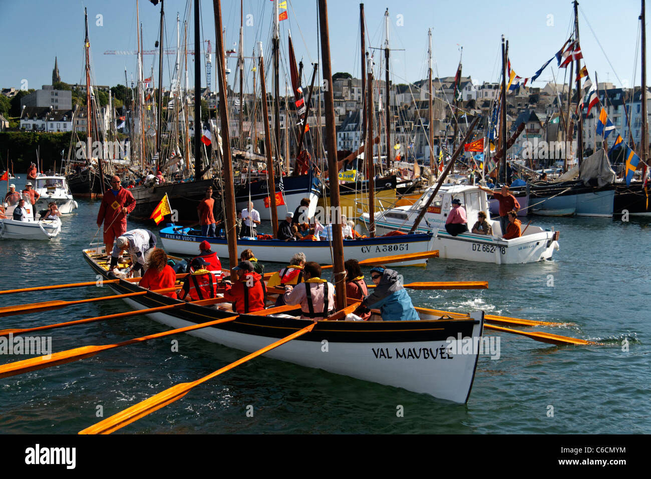 Yole boat hi-res stock photography and images - Alamy