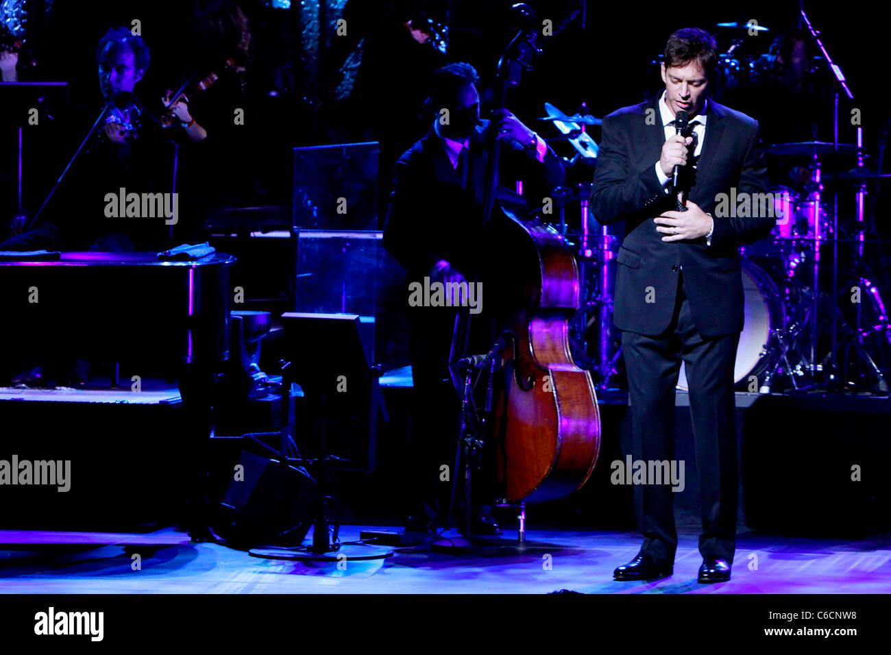 Harry Connick, Jr. opening night of 'Harry Connick, Jr. In Concert On ...