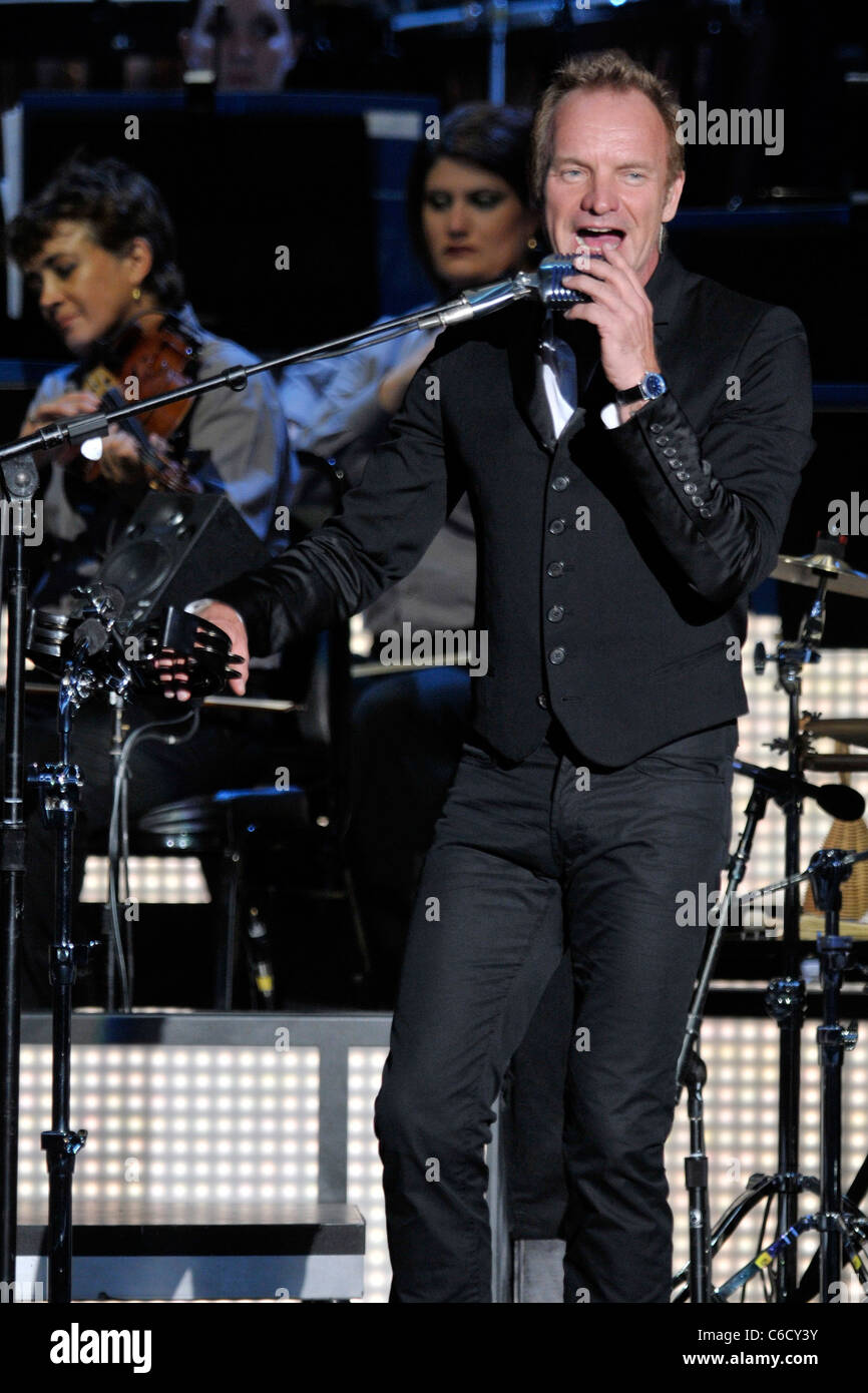 Sting aka Gordon Sumner Sting and The Royal Philharmonic Orchestra ...