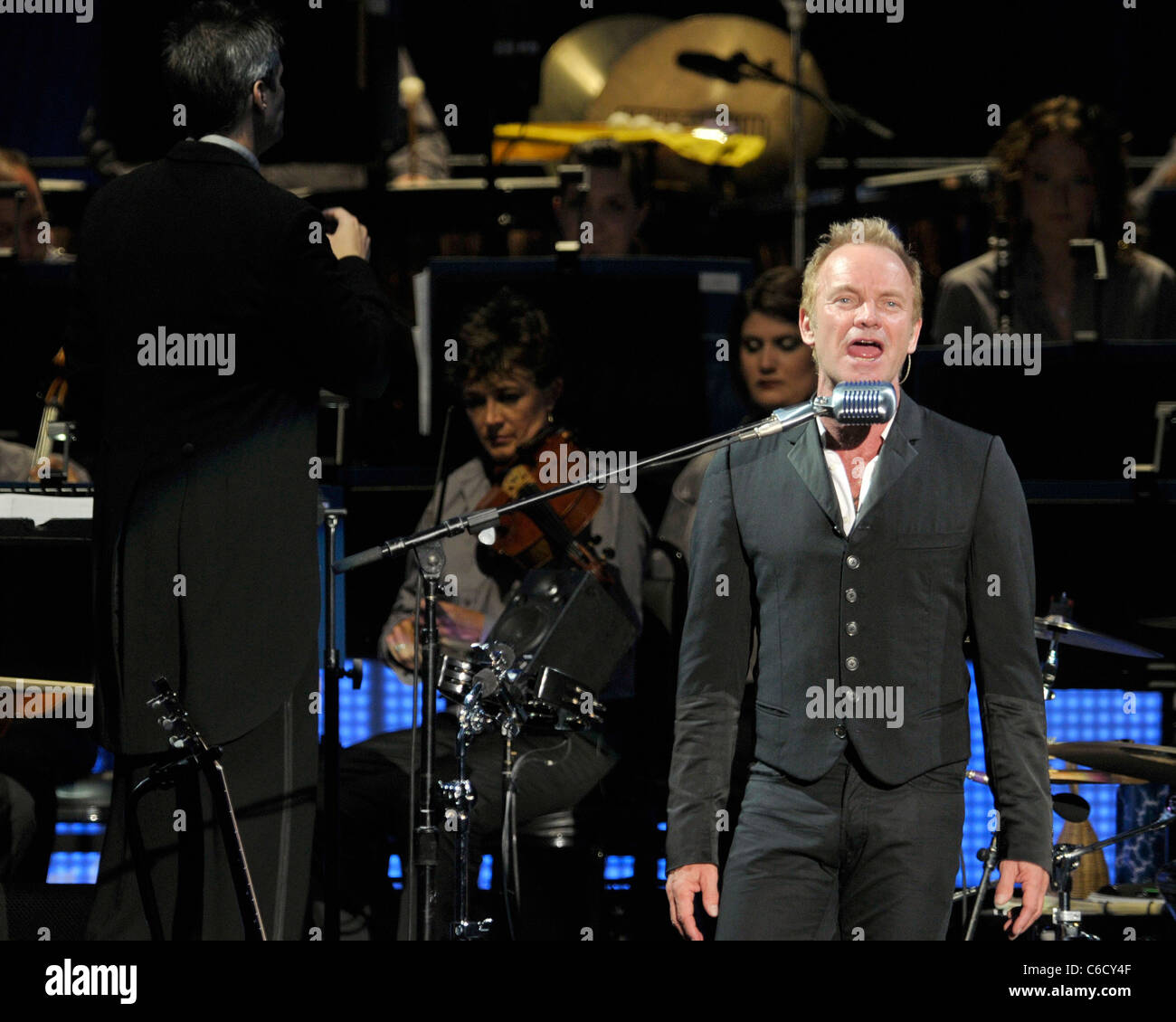 Sting aka Gordon Sumner Sting and The Royal Philharmonic Orchestra ...