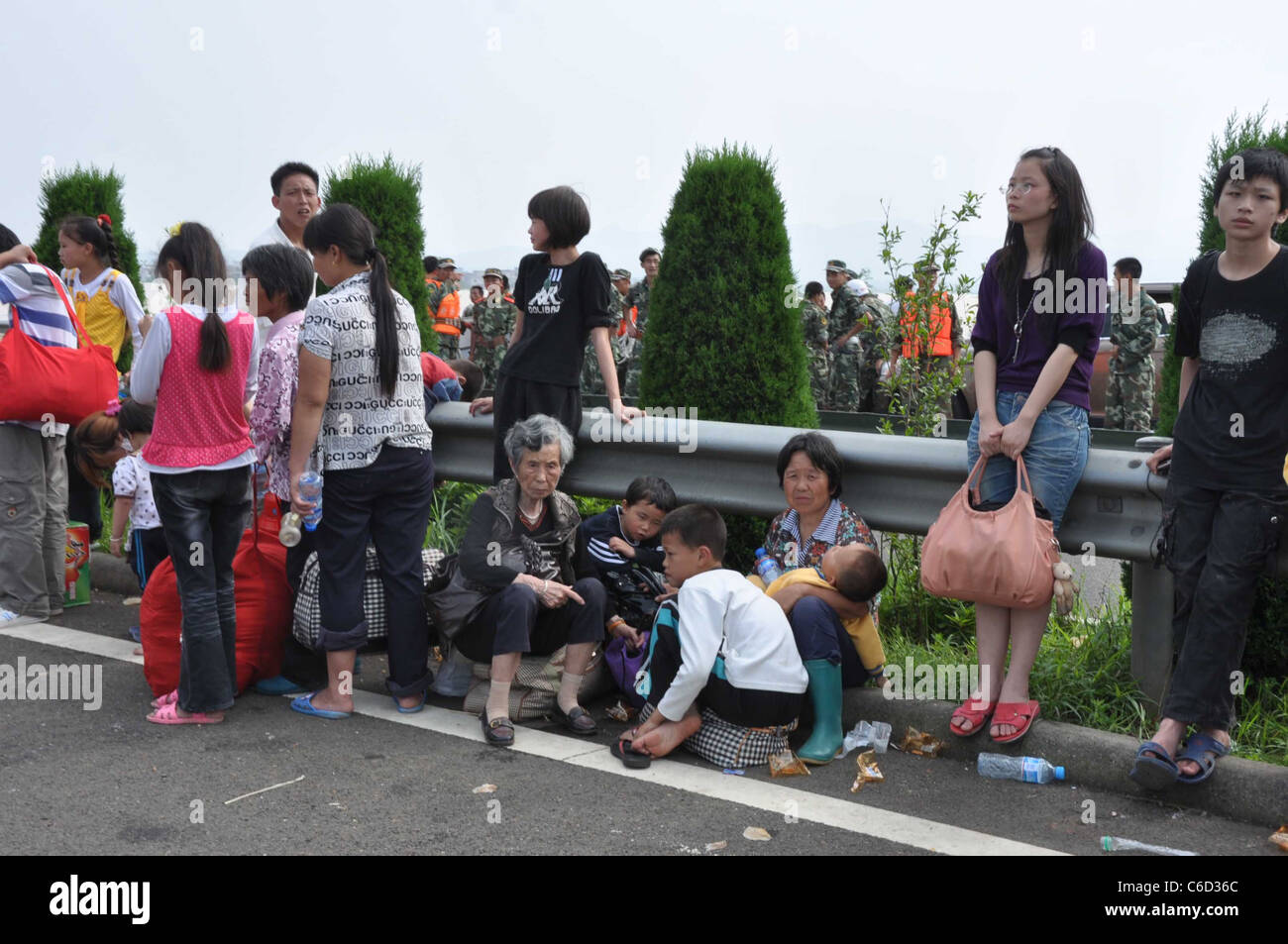 Atmosphere People's Liberation Army have been mobilized to evacuate ...