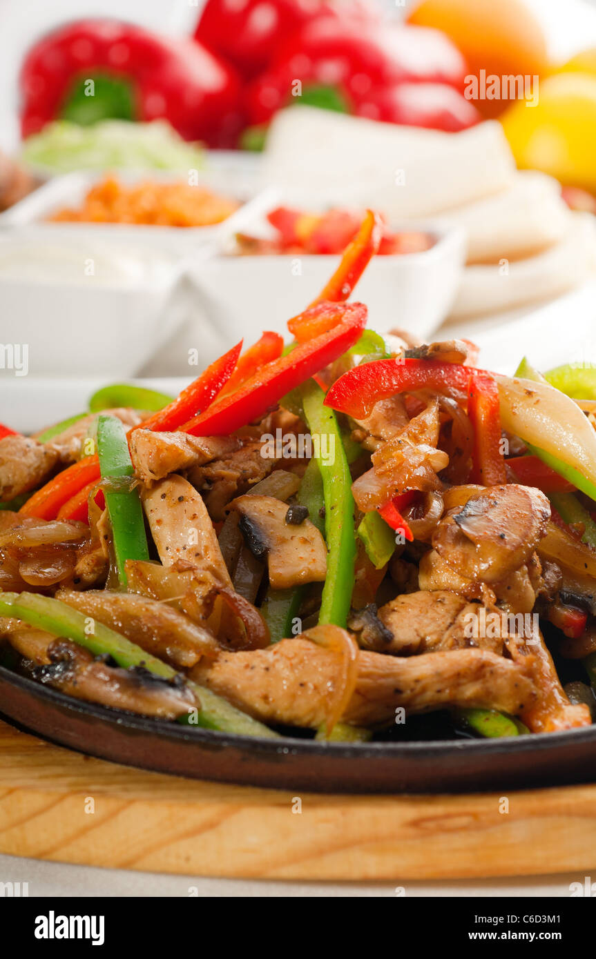 Sizzling hi-res stock photography and images - Alamy