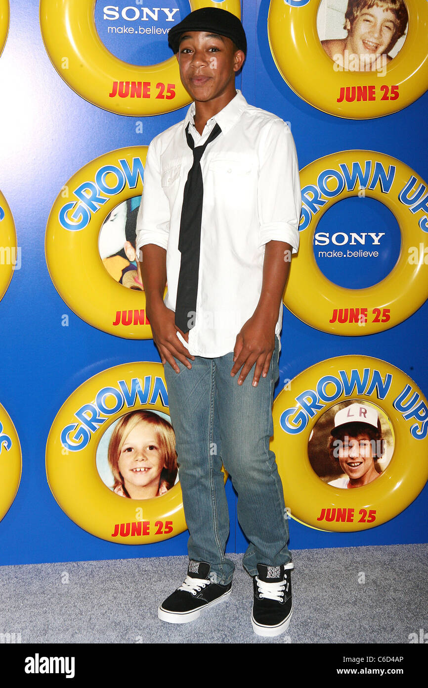 Christopher Borger New York premiere of 'Grown Ups' at the Ziegfeld ...