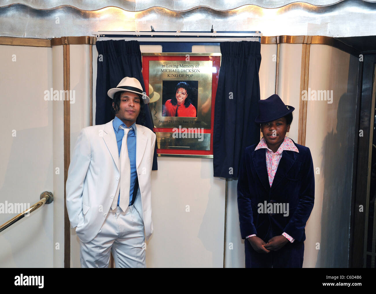 The unveiling of a Michael Jackson plaque at the Lyric Theatre to ...