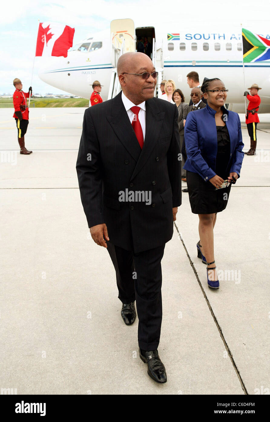 South Africa President Jacob Gedleyihlekisa Zuma and his daughter ...
