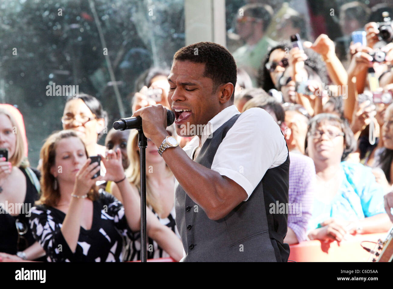 Maxwell performing live on 'The Today Show Concert Series' at ...