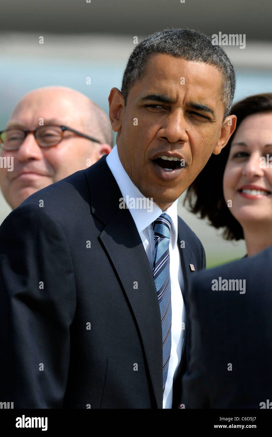 U.S. President Barack Obama arriving at Toronto International Airport ...