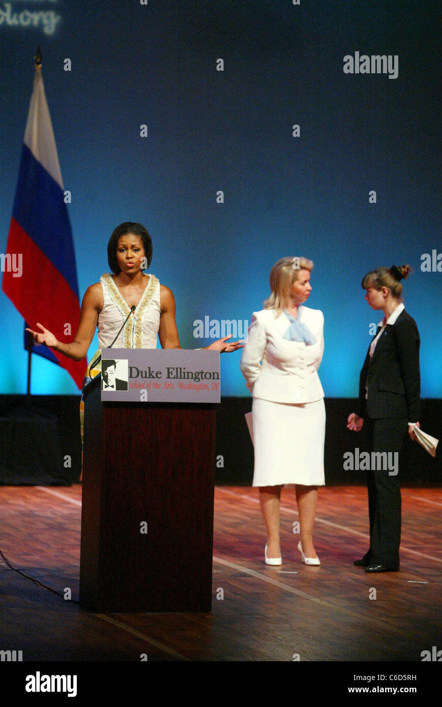 First Lady Michelle Obama and the First Lady of Russia Mrs. Svetlana ...