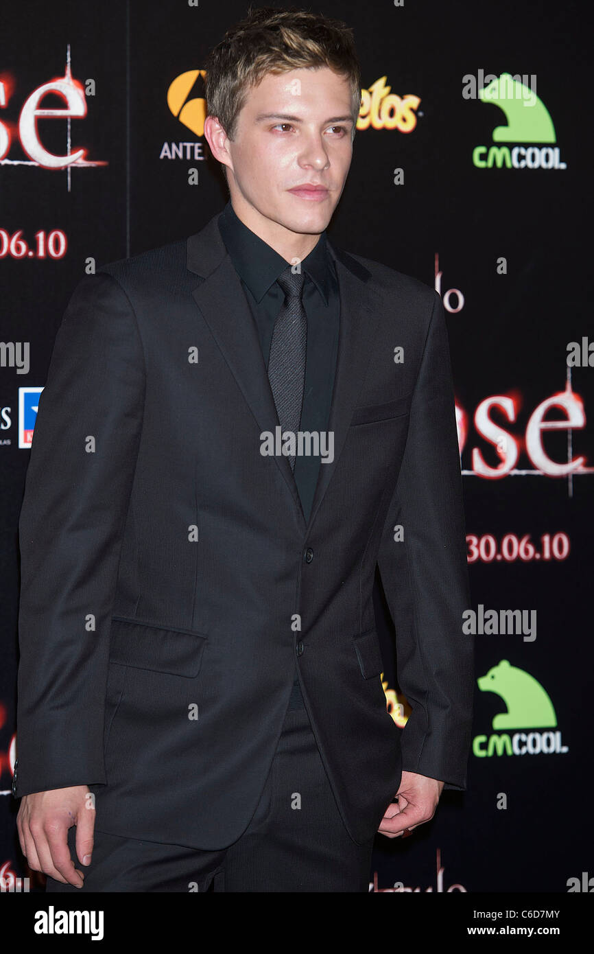 Xavier Samuel Premiere of 'The Twilight Saga: Eclipse' at Kinepolis ...