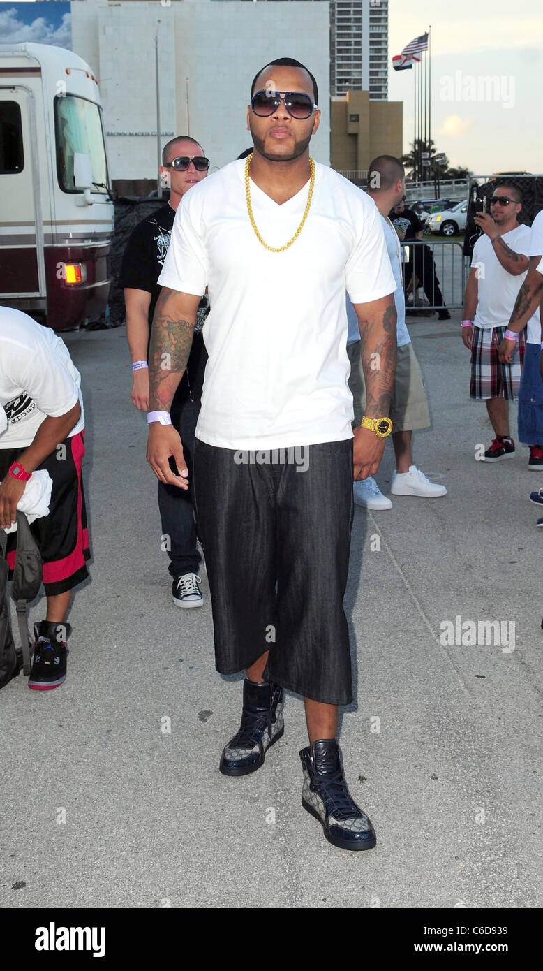 Rapper Flo Rida attends the 2010 Best of the Best Concert at the Miami ...