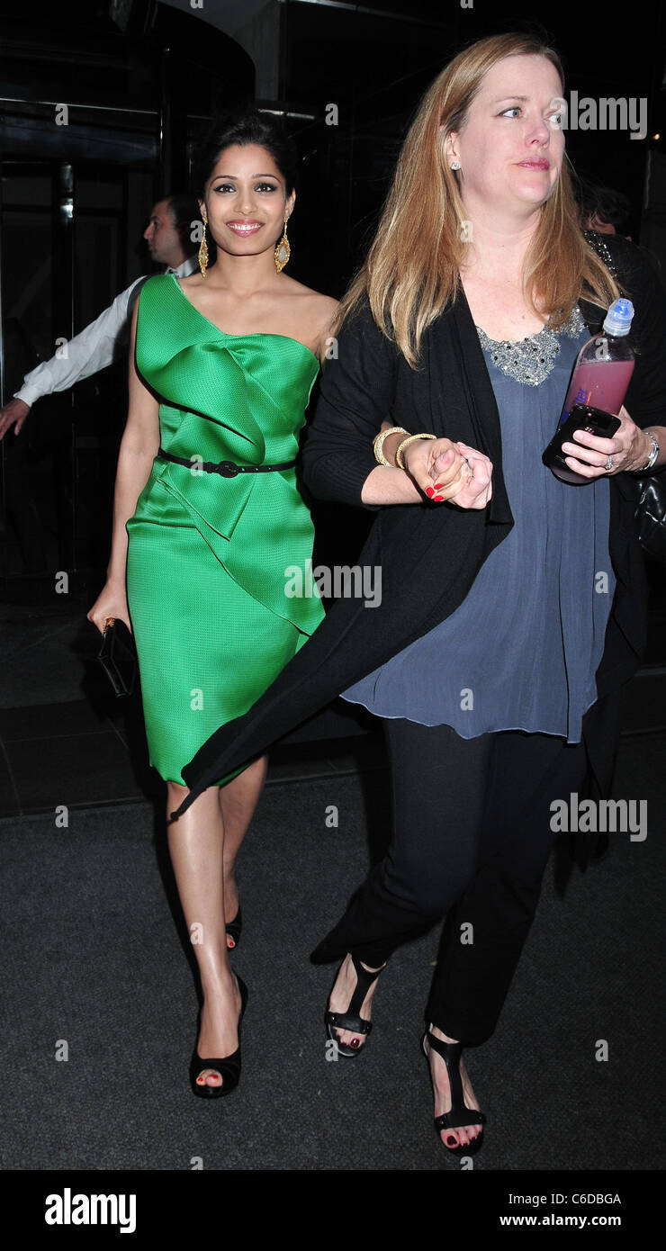 Freida pinto leaving hi-res stock photography and images - Alamy