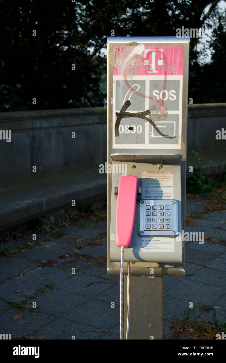 Sos telephones hi-res stock photography and images - Alamy