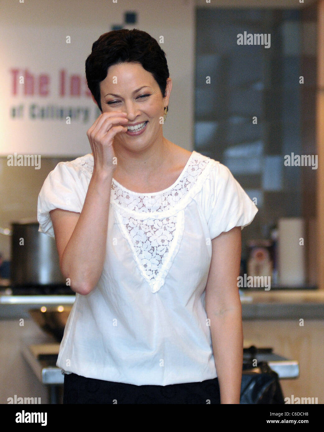 Celebrity chef, bestselling author and registered dietitian, Ellie ...