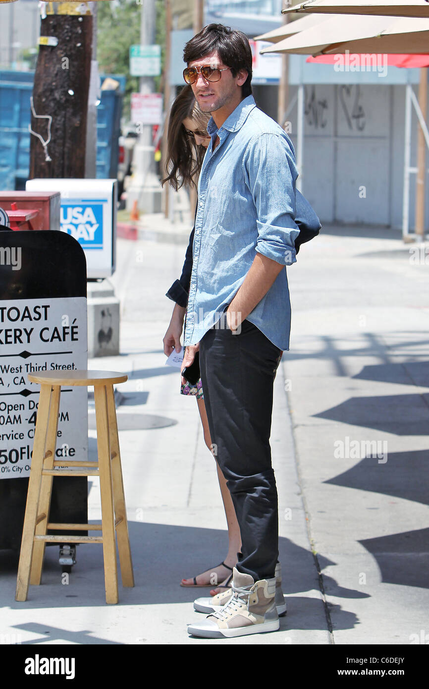 Olympic gold medalist Evan Lysacek leaving Toast Bakery Cafe on West ...