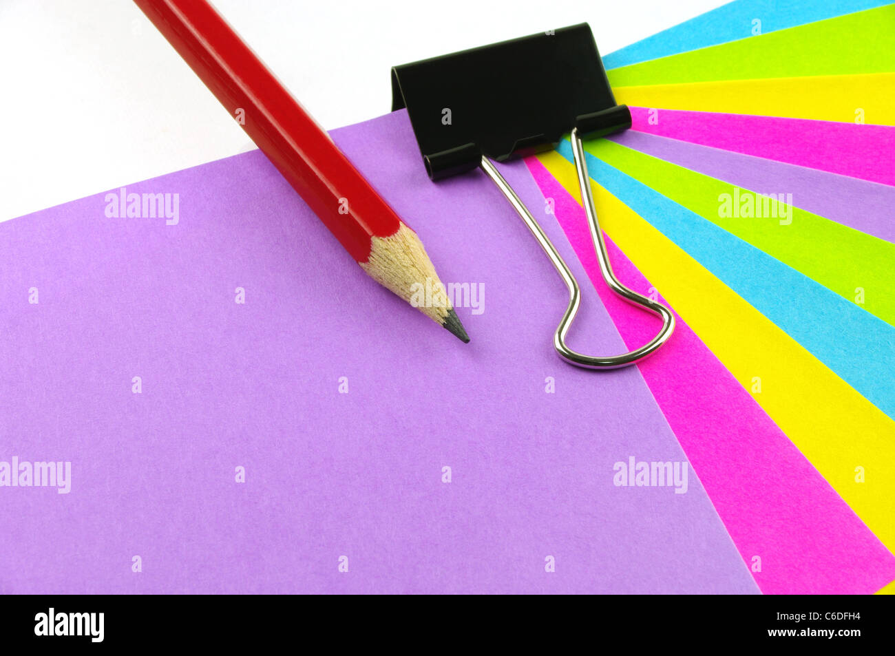 colour notes pencil and clip Stock Photo - Alamy