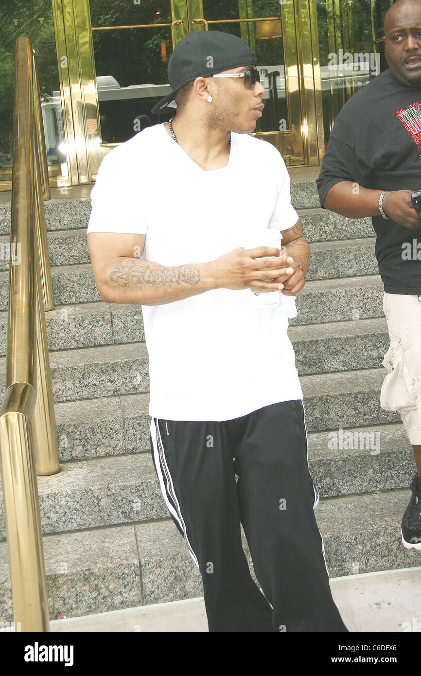 Large earing hi-res stock photography and images - Alamy