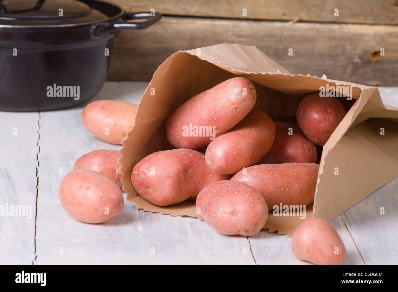 Potatoes in paper bag hi-res stock photography and images - Alamy