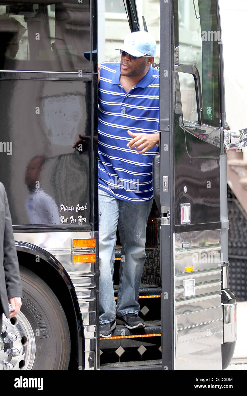 Tyler Perry on the set of 'For Colored Girls Who Have Considered ...