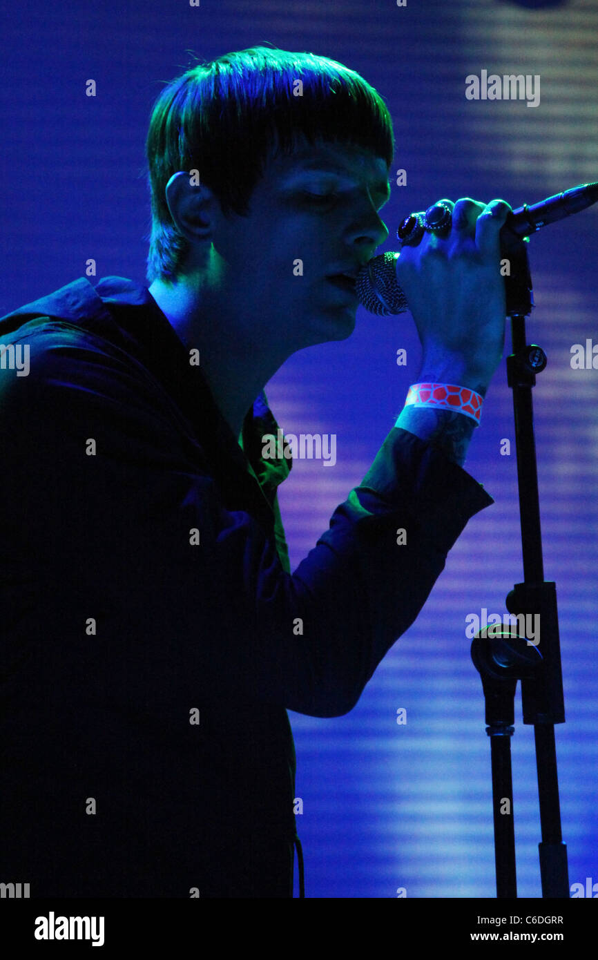 Le poisson rouge hi-res stock photography and images - Alamy