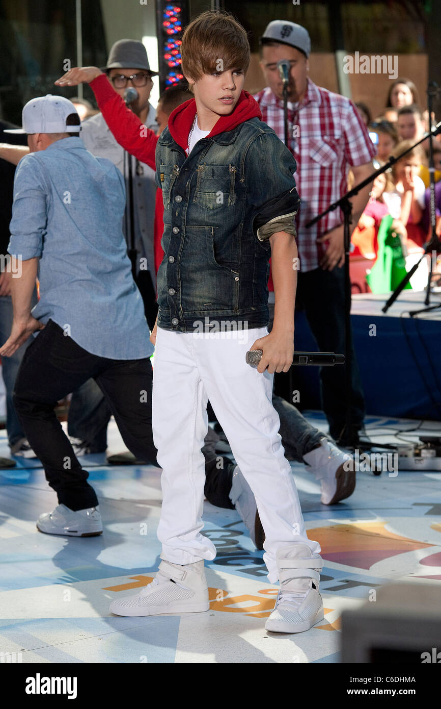 Justin Bieber performs on NBC's 'Today' show Toyota concert series held ...