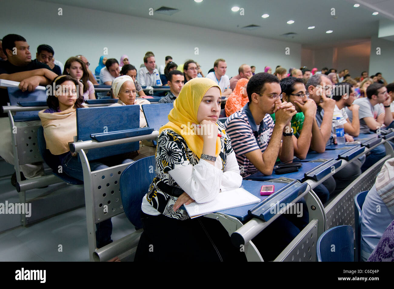 EGYPT, CAIRO: Students at the private and elite German University in ... EGYPT, CAIRO: Students at the private and elite German University in ...