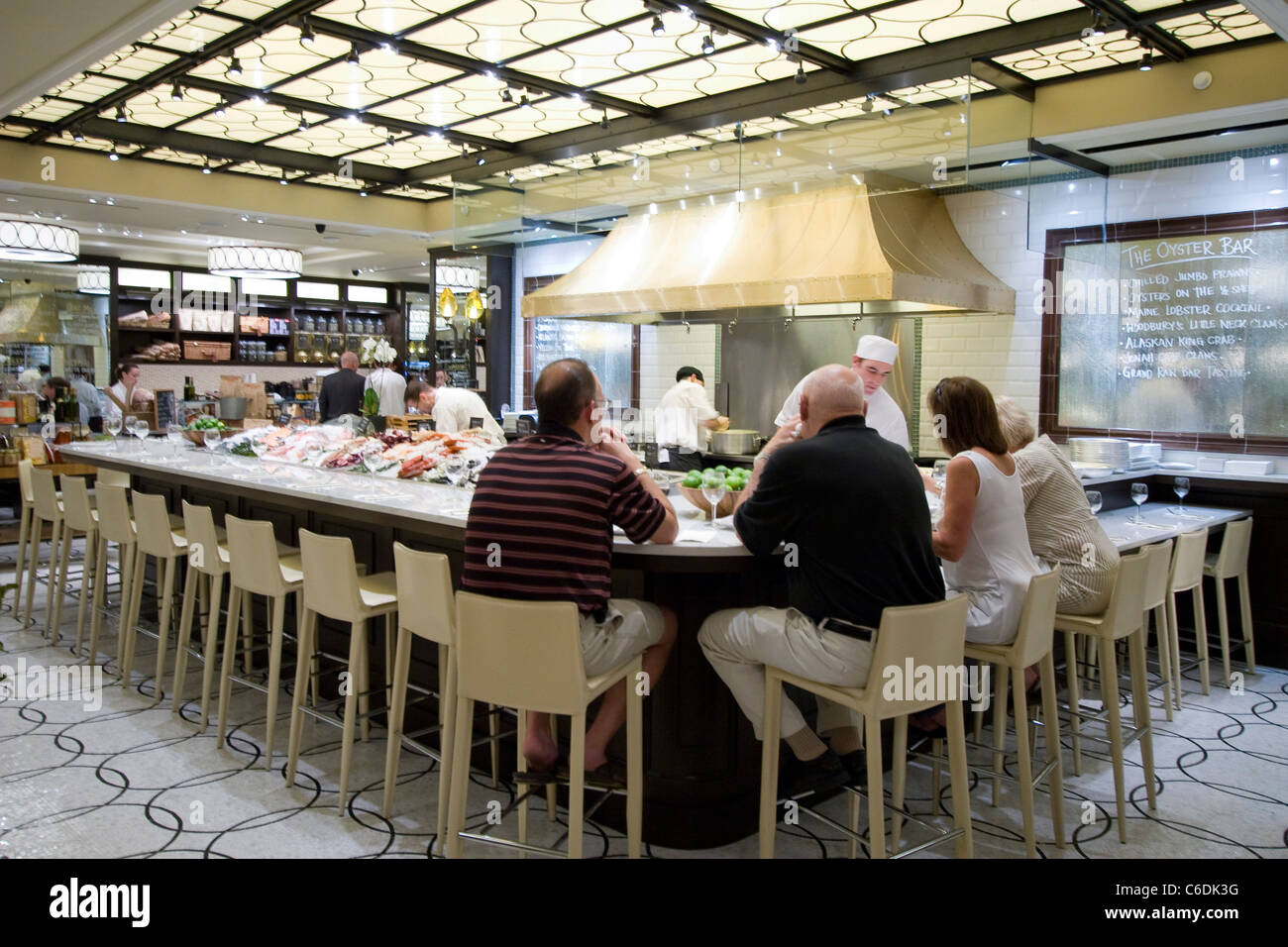 Food Plaza Midtown Manhattan Artisanal Bakery | Café D'Avignon NYC