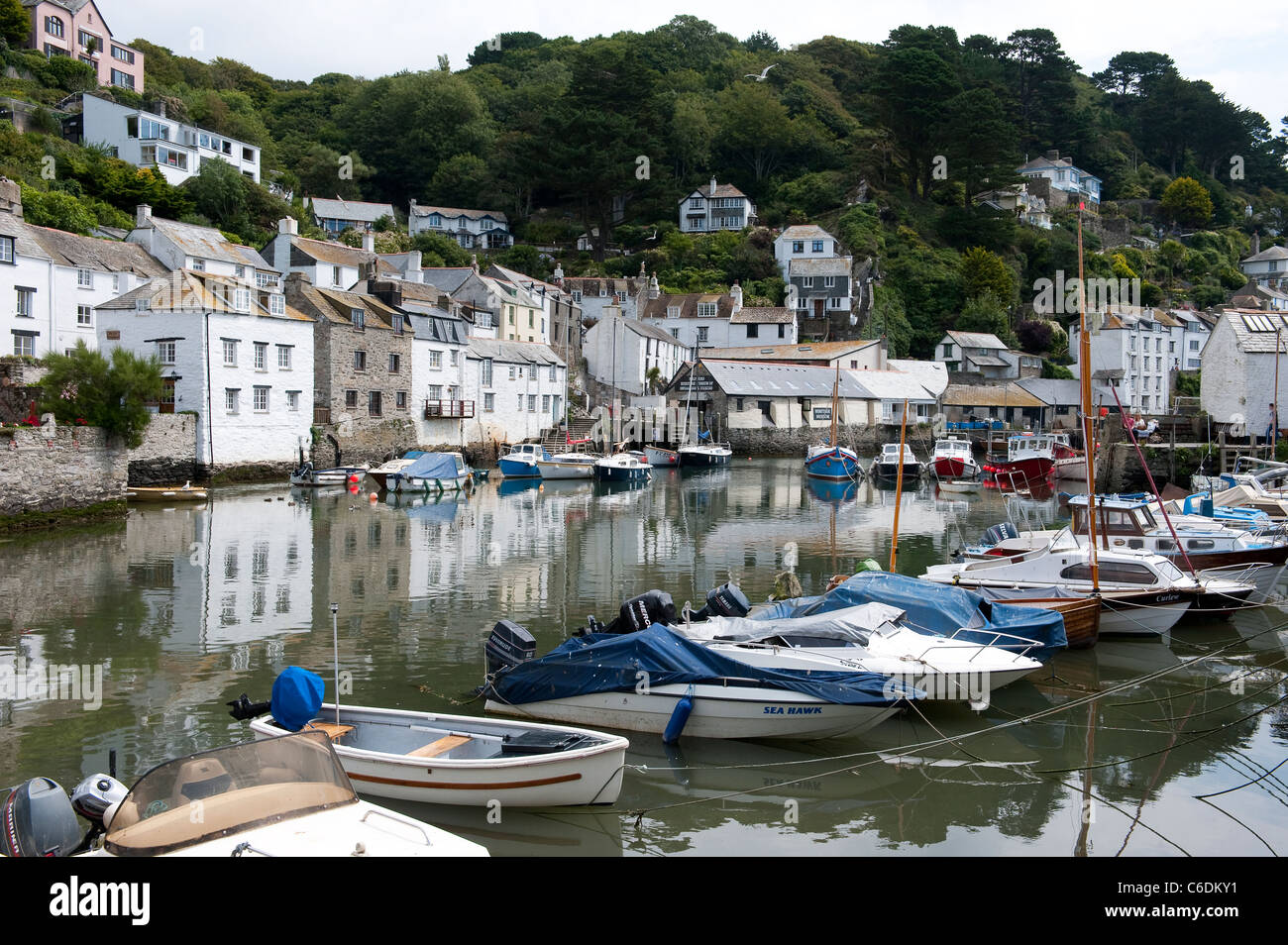 Harbour scene in popular south hi-res stock photography and images - Alamy