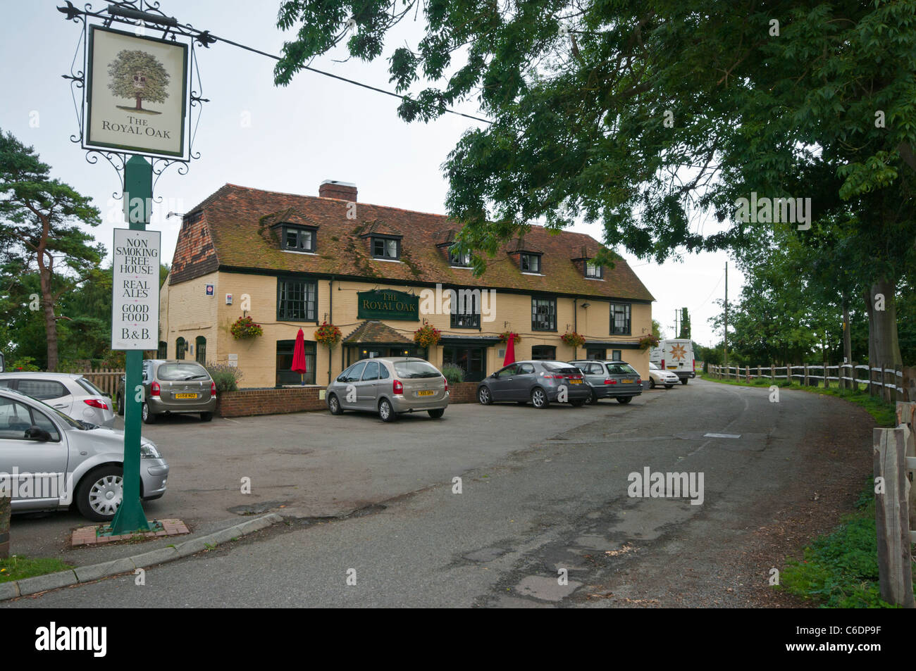 Brookland kent hi-res stock photography and images - Alamy