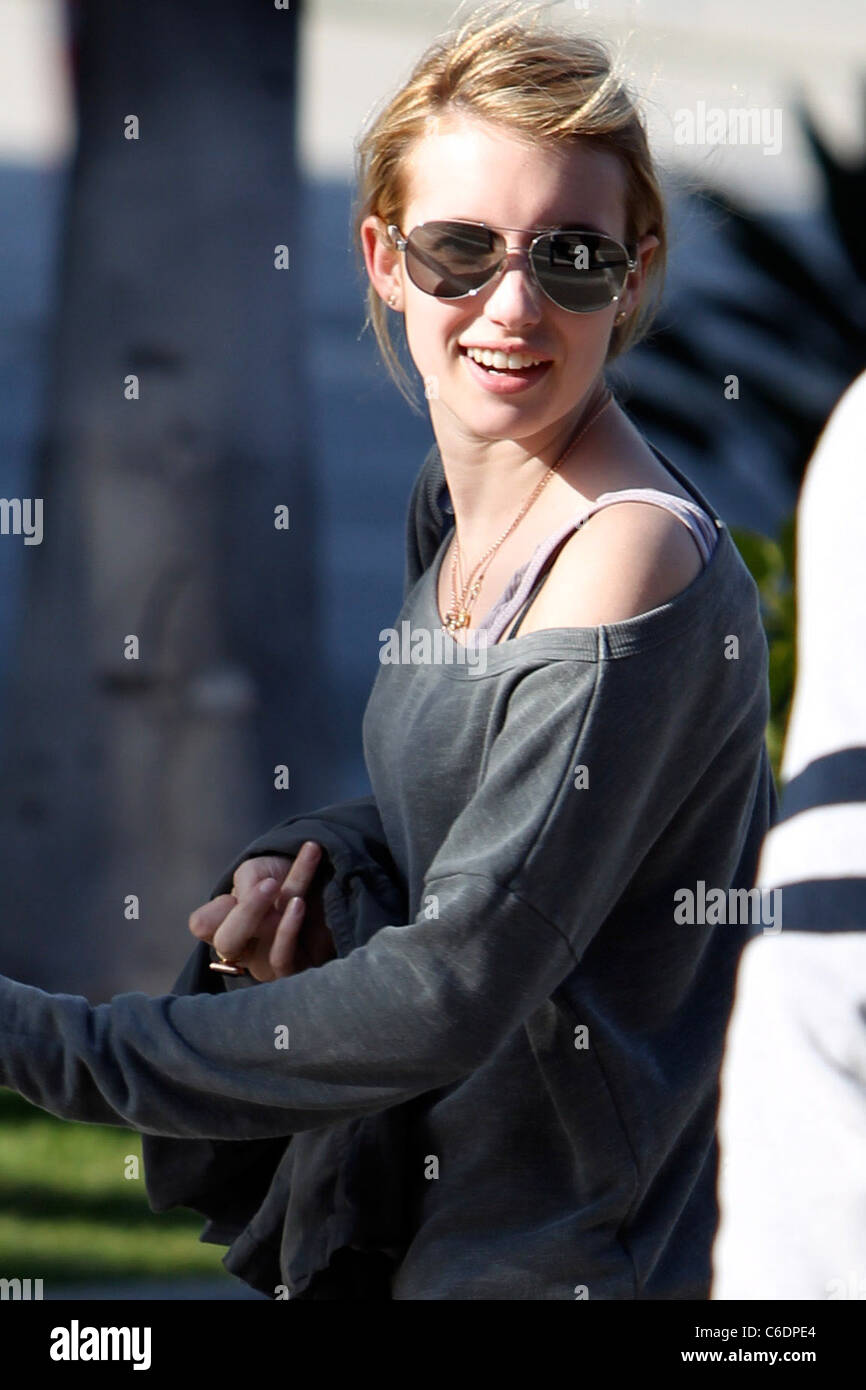 Emma Roberts arriving at LAX airport Los Angeles, California - 04.05.10 ...